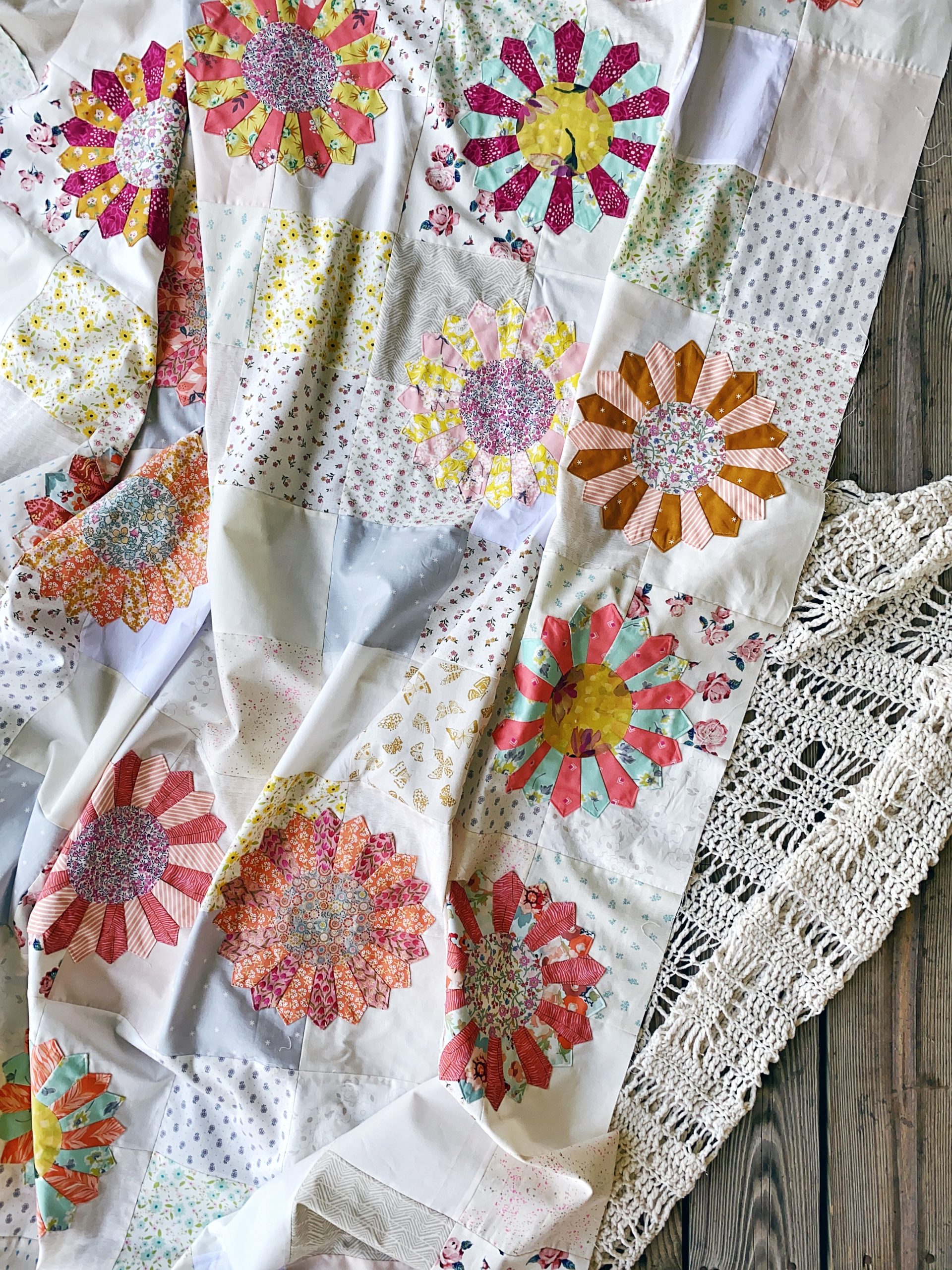 Grab the A Dresden Quilt pattern - Southern Charm Quilts